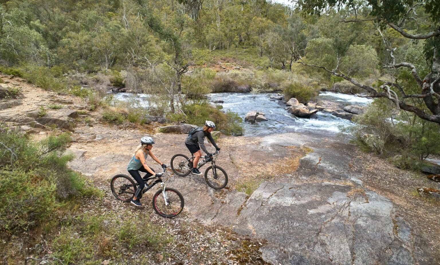 Honeymoon Pool | Australia's South West