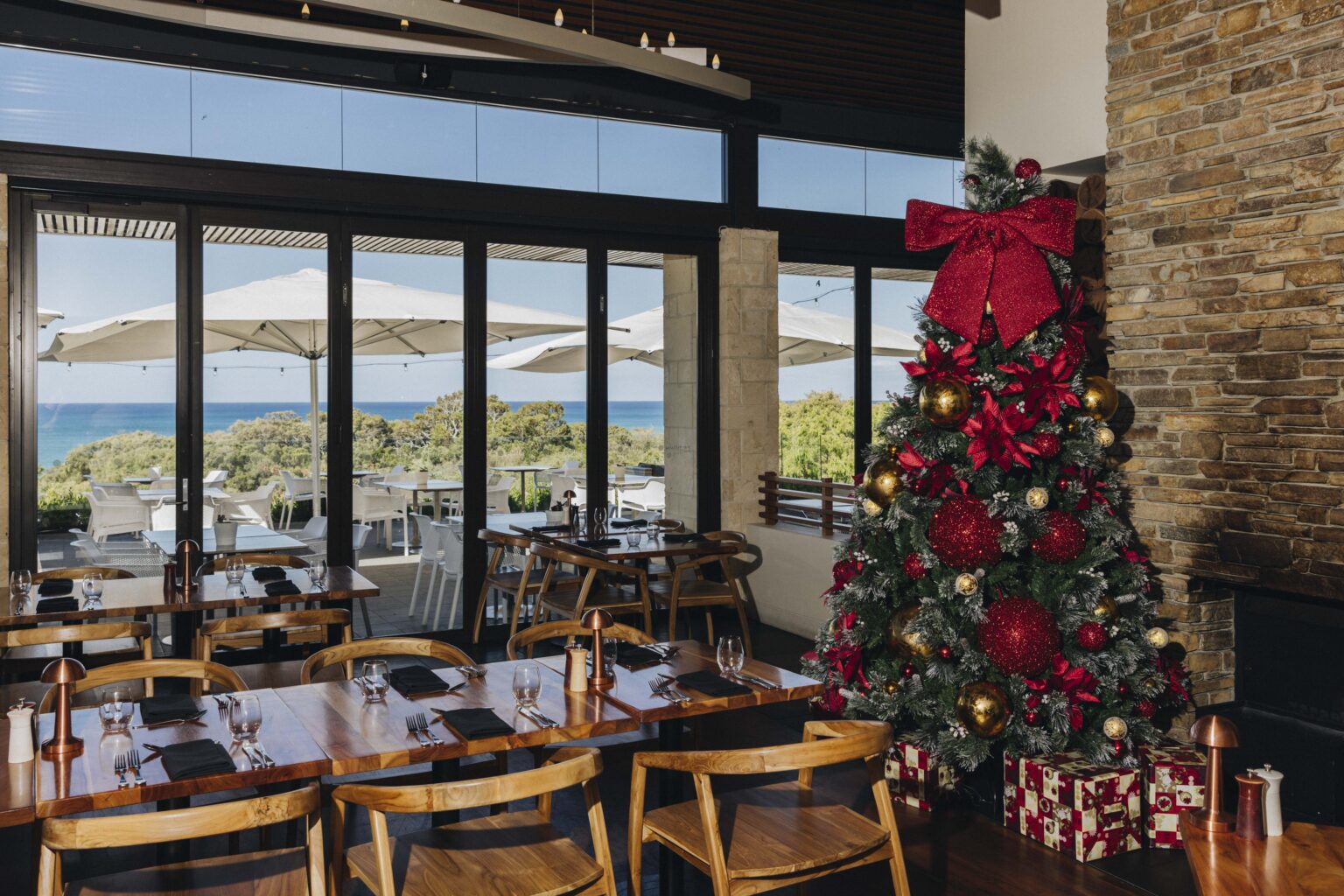 Christmas Day Lunch at Pullman Bunker Bay Resort | Australia's South West